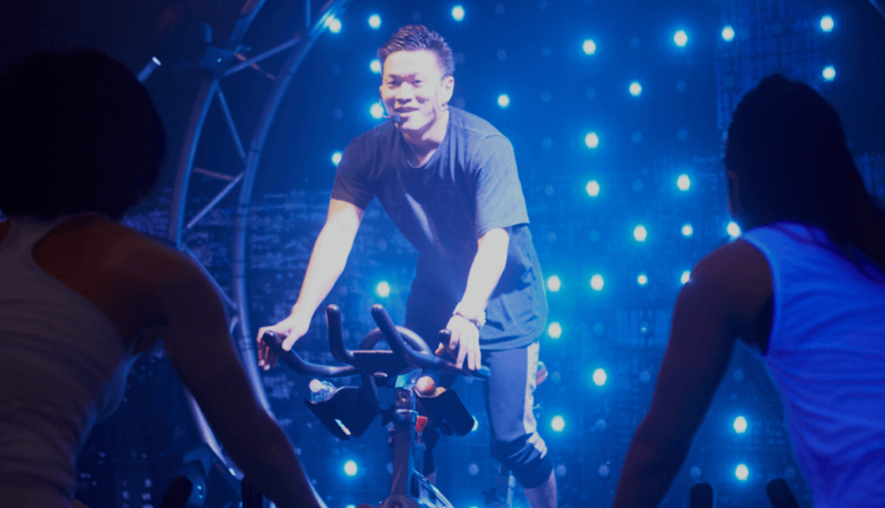 【2025】新宿の安いスポーツジムおすすめ16選。都度払い、プール付き、暗闇フィットネス、女性向け、24時間を比較！ | フィットネス1年生